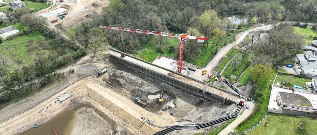 Soletanche Bachy - Modernisation work on Vioreau dam, France