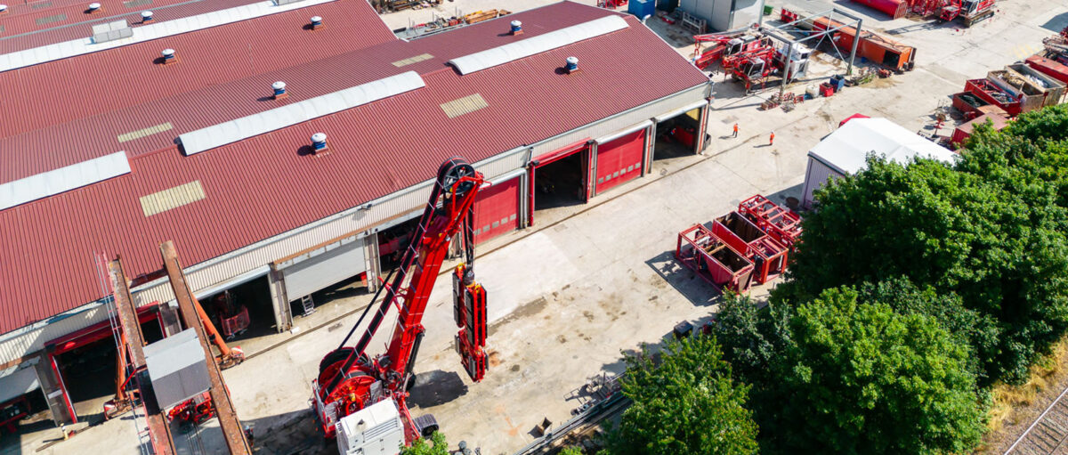 Soletanche Bachy - The new Hydrofraise® HF6 to Singapore!